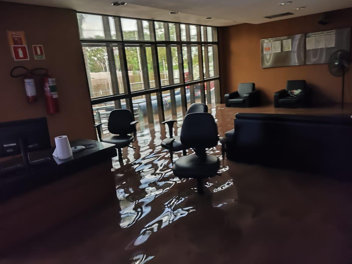 Promotoria de Alegrete só em regime de urgência devido a inundação da ...