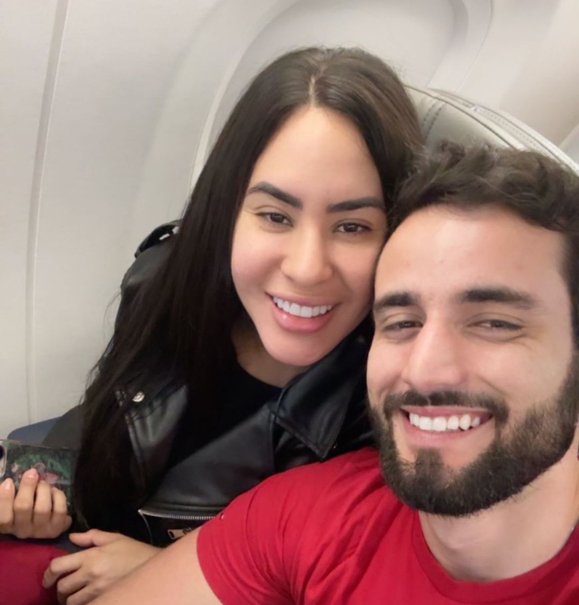 Matteus e Isabelle estão confirmados no Desfile Temático em Alegrete