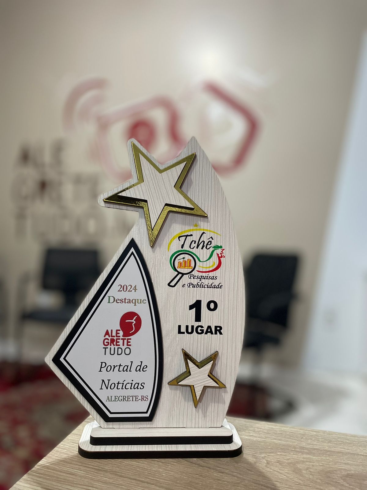 TCHÊ Pesquisas divulga os vencedores do prêmio Destaque 2024 em ...