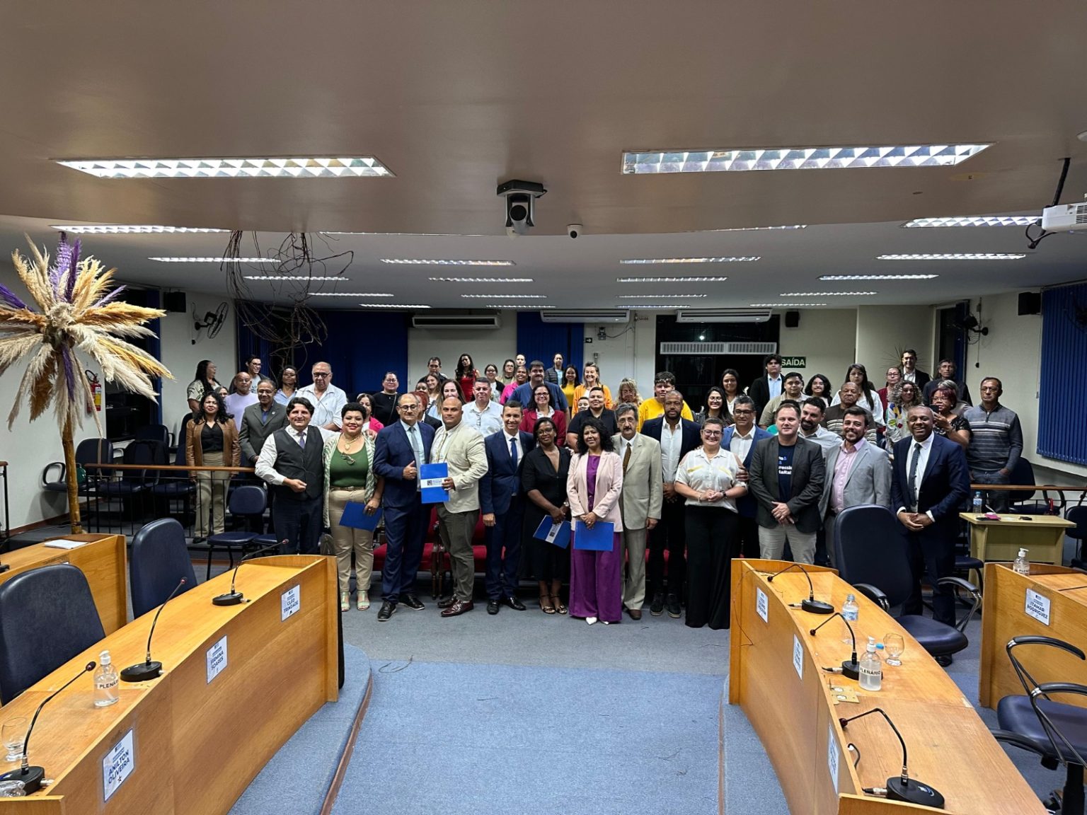 Personalidades são homenageadas na solenidade Estrela Negra que Reluz