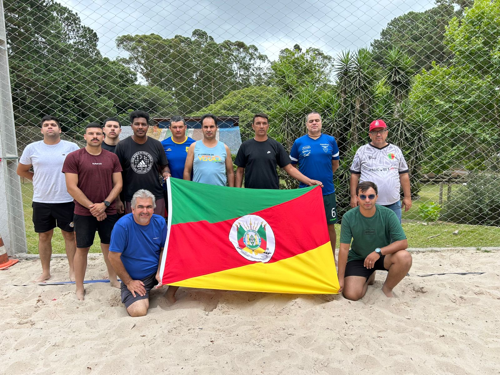 Trio de árbitros de Alegrete realiza capacitação na modalidade de beach ...