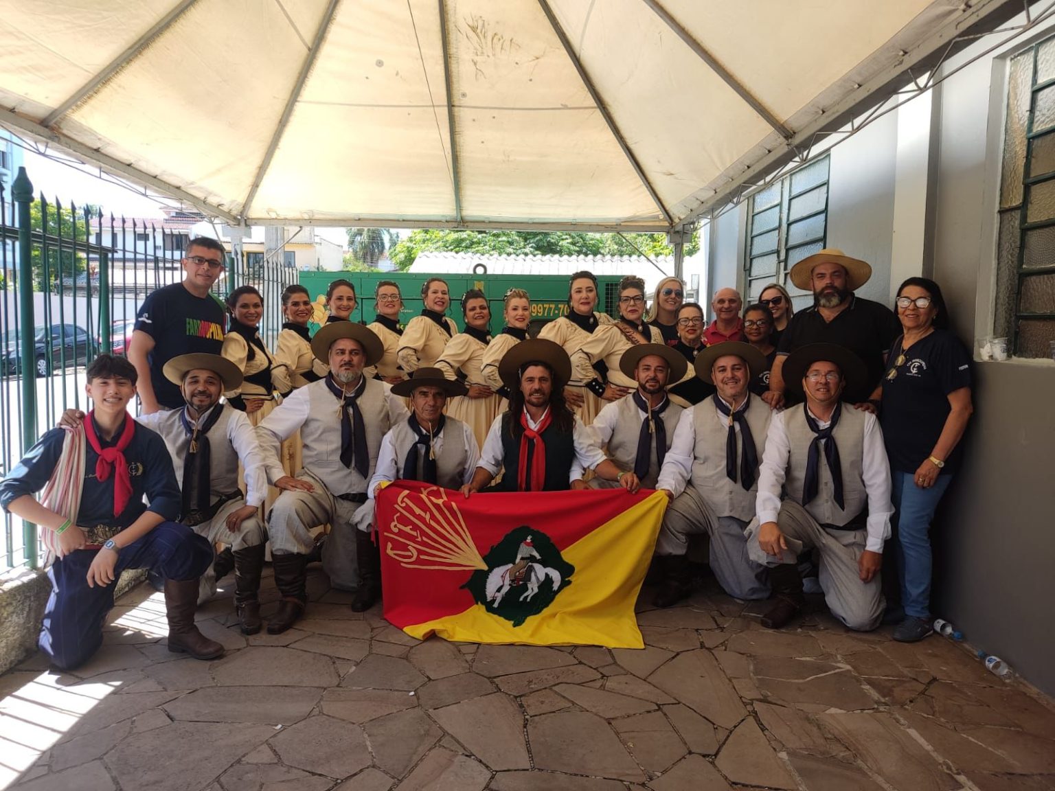 Com coreografia premiada, Invernada Xiru se destaca entre as melhores do RS