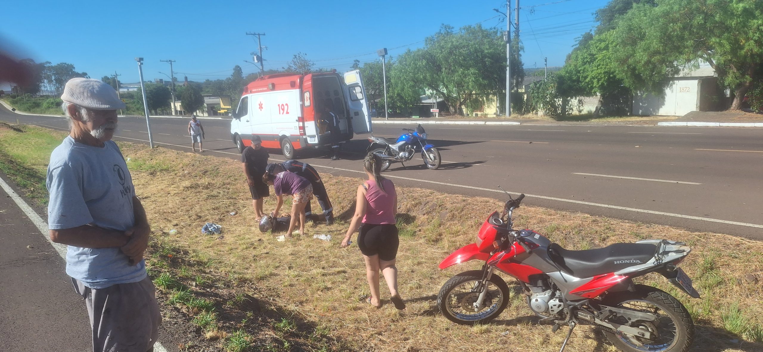 Acidente envolve duas motos na Avenida Caverá
