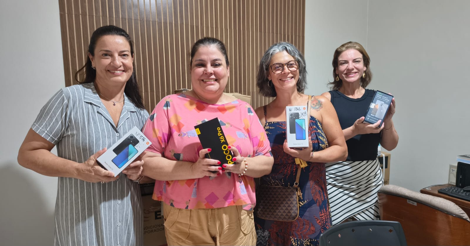 Receita Federal destina mercadorias apreendidas à ONG Amoras de Alegrete